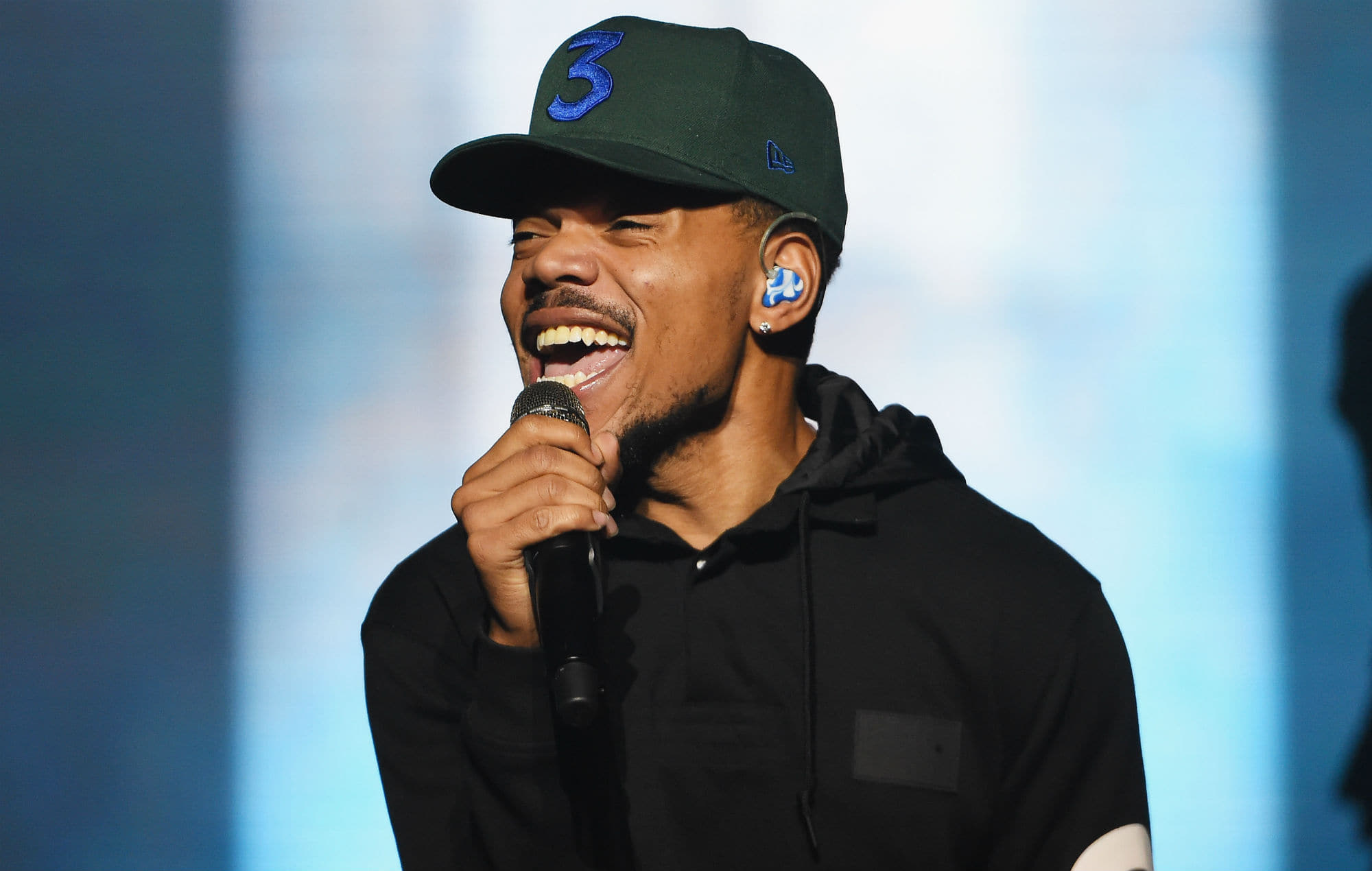 힙합엘이 - 챈스 더 래퍼, 랄프 로렌과 디지털 라이브 공연을 진행하다